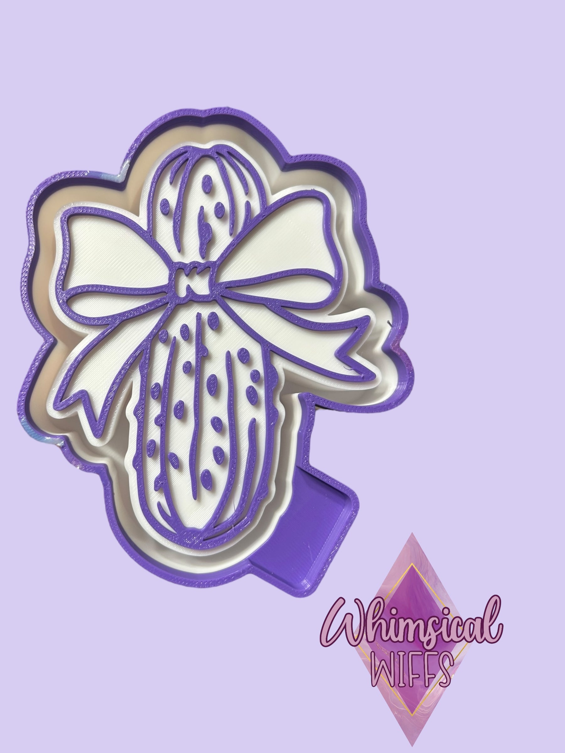 Pickle with bow Mold – Whimsical Wiffs Freshie Molds & More